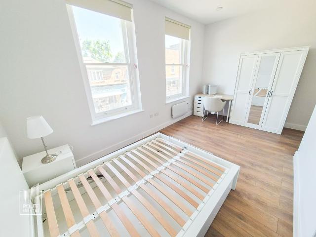 Park Road, Hornsey N8, Room to rent, £1,200 pcm | PrimeLocation