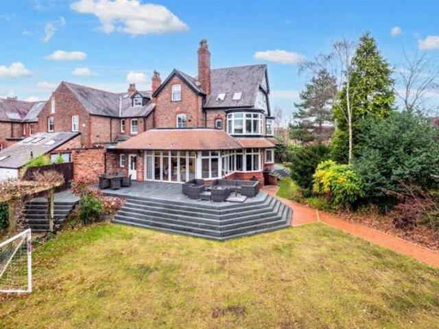 Park Road, Hale, 5 Bedroom Detached