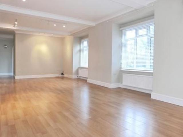 Park Road, Harrogate, HG2