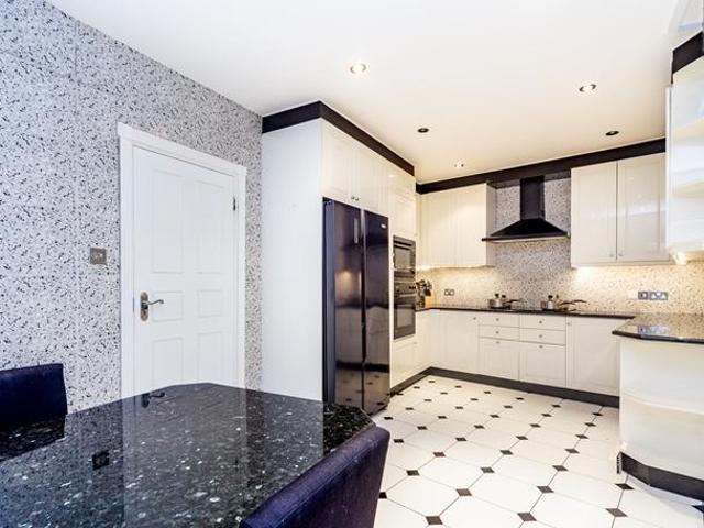 Park Road, London NW8 5 bed apartment to rent £7,800 pcm £1,800 pw