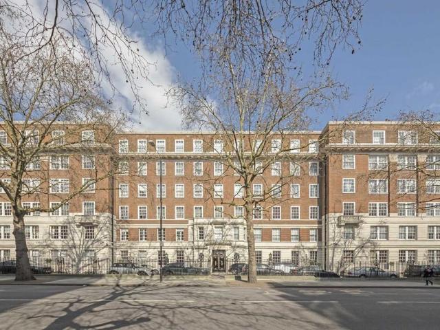 Park Road, London NW8 6 bed flat to rent £35,000 pcm £8,077 pw