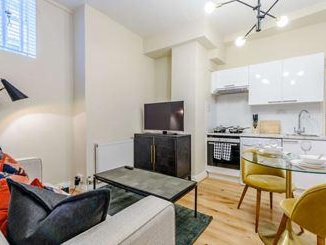 Park Road, London NW8 1 bed apartment to rent £2,600 pcm £600 pw