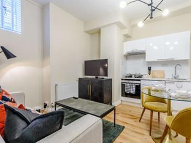 Park Road, London NW8, 1 bed flat to rent, £2,600 pcm | PrimeLocation