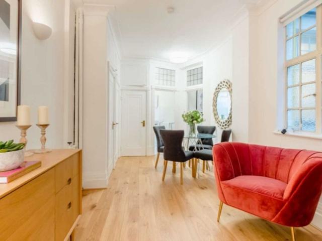Park Road, London NW8, 2 bed flat to rent, £3,726 pcm | PrimeLocation