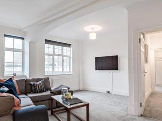 Park Road, London, 2 Bedroom Apartment