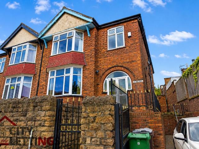 Park Road, Lenton NG7, 5 bed shared accommodation to rent, £1,842 pcm | PrimeLocation