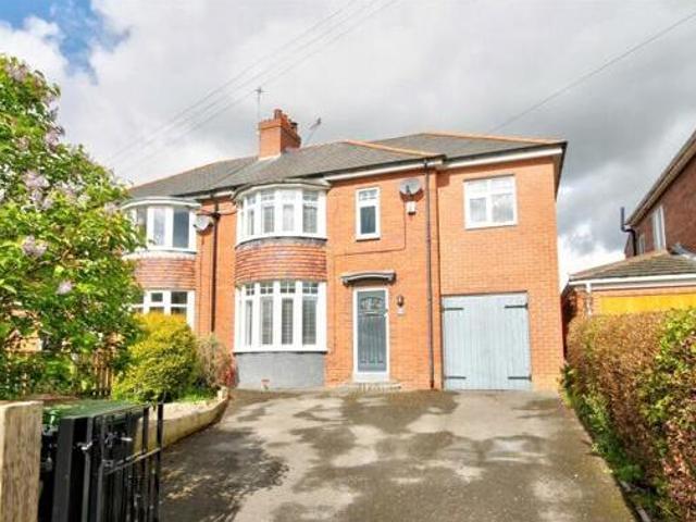 Park Road South, Chester Le Street, 4 Bedroom Semi detached