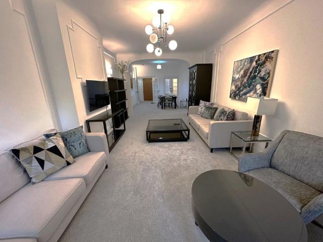 Park Road, St Johns Wood, NW8 7HY, London