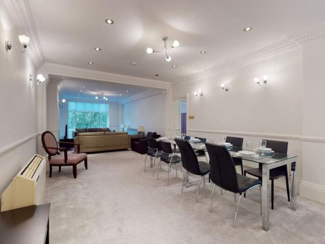 Park Road, St Johns Wood, NW8 7HY, London
