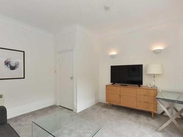 Park Road, Strathmore Court, St John´s Wood, 2 Bedroom Apartment