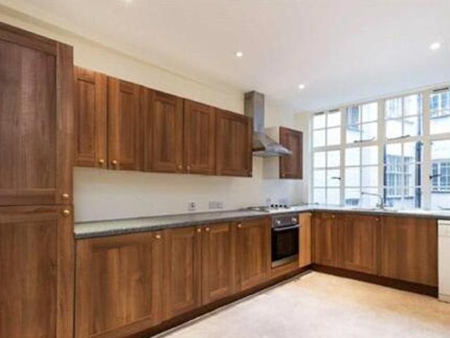 Park Road, Strathmore Court, St Johns Wood, 5 Bedroom Apartment