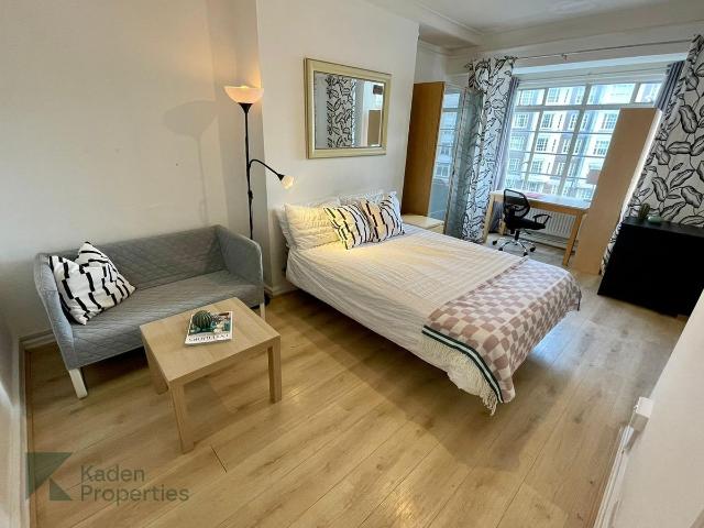 Park Road, Regents Park/London NW1, 3 bed flat to rent, £4,312 pcm | PrimeLocation