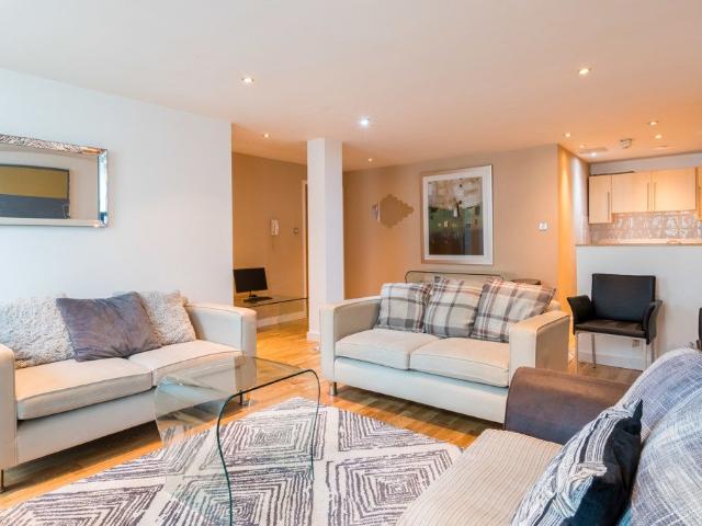 Park Row, Leeds LS1, 2 bed flat to rent, £1,395 pcm | PrimeLocation