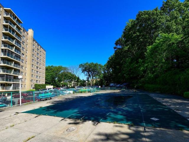 Park Royal 2 Bedroom Apartment for Rent at 2600 Park Ave, Bridgeport, CT 06604 Brooklawn St. Vincent