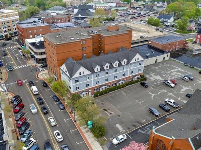 Park St Apt,attleboro, Condo For Sale