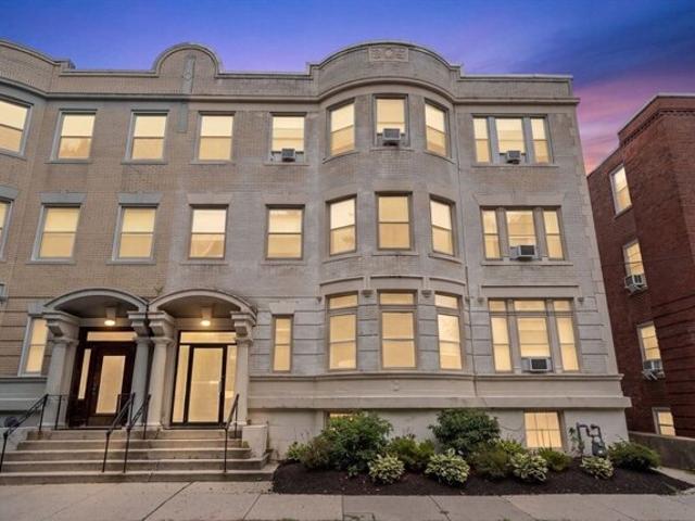 Park St Apt B, Brookline, Condo For Sale