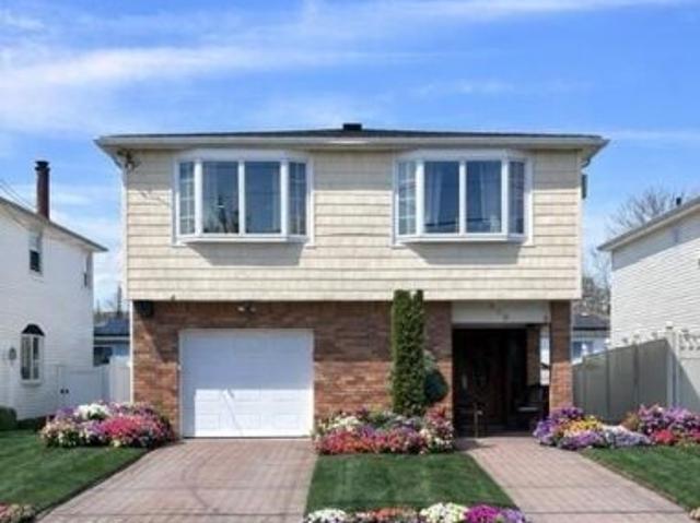 Park St, Staten Island, Home For Sale