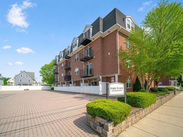 Park St Unit,medford, Condo For Sale