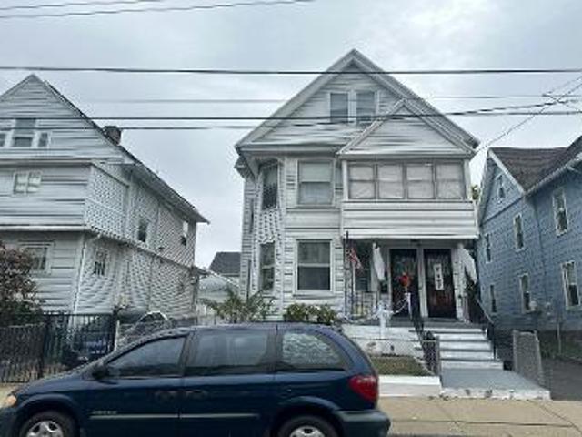Park St