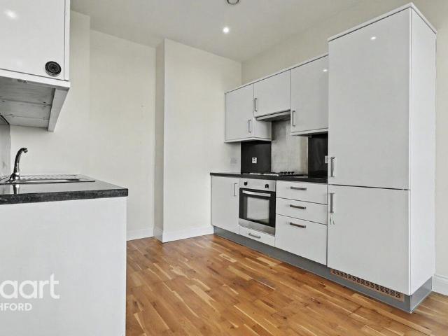 Park Street, Ashford 2 bed apartment to rent £1,150 pcm £265 pw