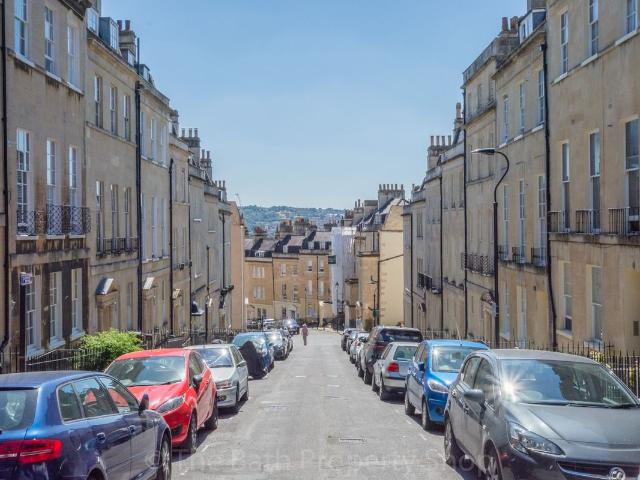 Park Street, Bath BA1, 1 bed flat to rent, £1,200 pcm | PrimeLocation