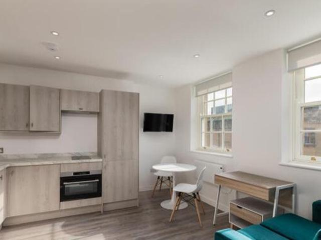 Park Street, Bristol, Studio Apartment For