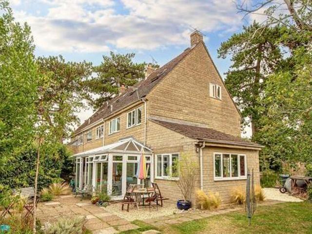 Park Street, Charlton, 4 Bedroom End