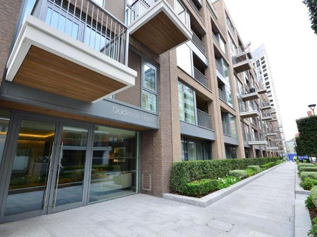 Park Street, Chelsea Creek, London, SW6 3 bed flat to rent £7,999 pcm £1,846 pw
