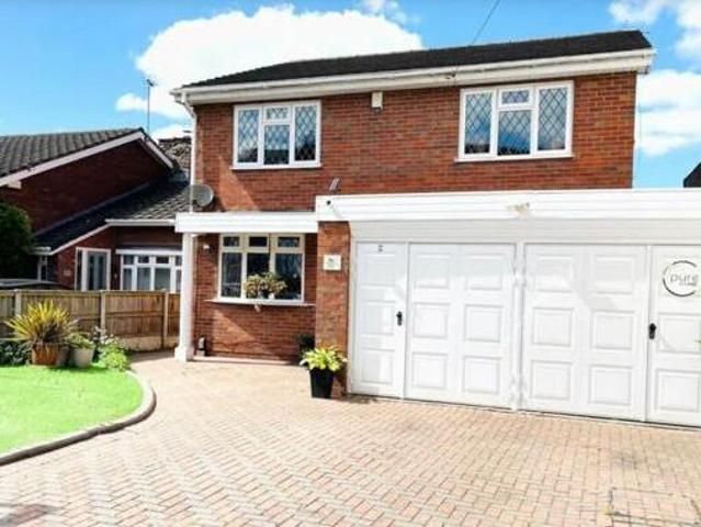 Park Street, Kingswinford, 4 Bedroom Detached