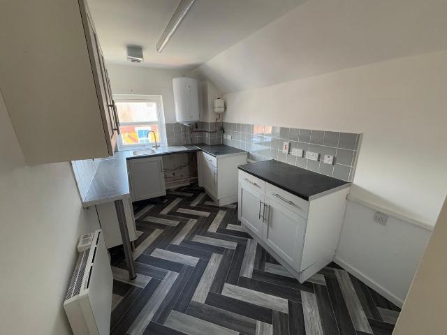 Park Street, Kidderminster DY11, 1 bed flat to rent, £725 pcm | PrimeLocation