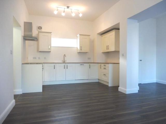 Park Street, Lincoln LN1, 4 bed town house to rent, £1,250 pcm | PrimeLocation