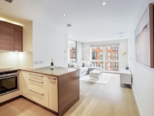 Park Street, London SW6, Studio to rent, £2,500 pcm | PrimeLocation