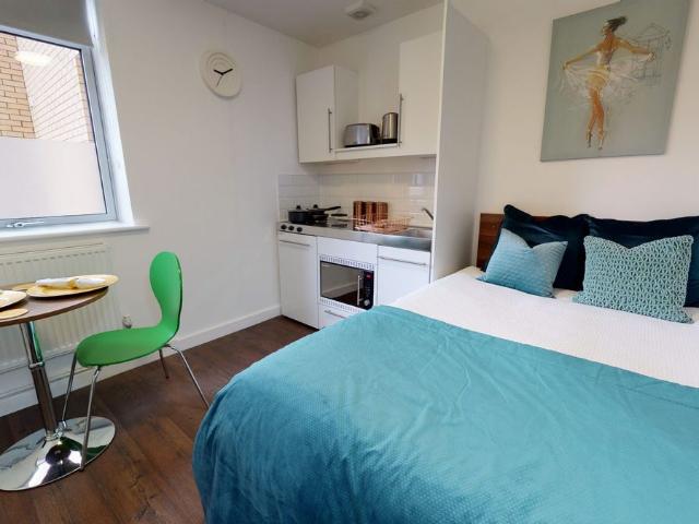 Park Street, Luton LU1, Studio to rent, £750 pcm | PrimeLocation