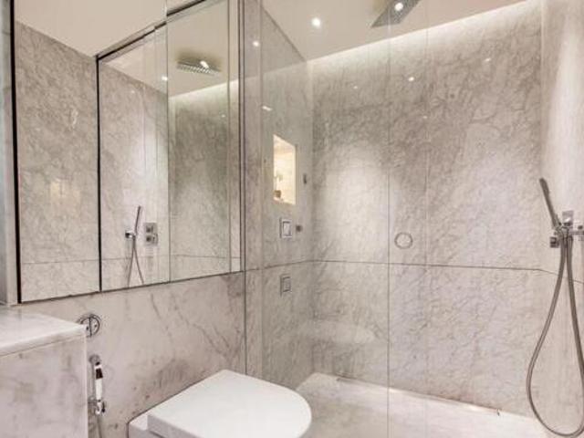 Park Street, Meadows House, Chelsea Creek, 2 Bedroom Apartment