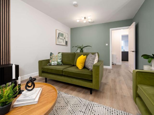 Park Street Room 1