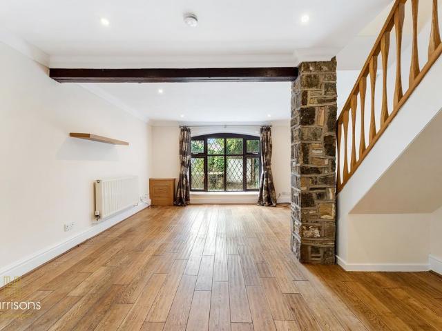 Park Terrace, Bromley Cross, Bolton. BL1, 3 bed cottage to rent, £1,400 pcm | PrimeLocation