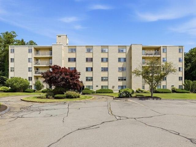 Park Terrace Dr Apt,stoneham, Condo For Sale
