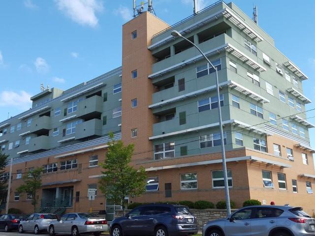 Park Terrace West Apartments 3 Bedroom Apartment for Rent at 45 N Randall Ave, Madison, WI 53715
