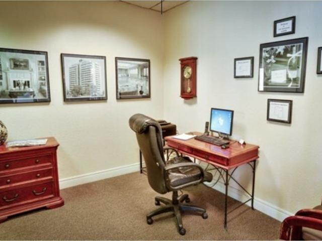 Park Tower Apartments 3 Bedroom Apartment for Rent at 1617 27th St, Lubbock, TX 79411 Slaton Bean