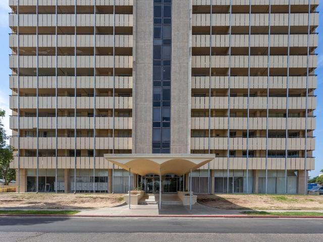 Park Tower Apartments 1 Bedroom Apartment for Rent at 1617 27th St, Lubbock, TX 79411 Slaton Bean