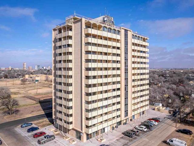 Park Tower Apartments 2 Bedroom Apartment for Rent at 1617 27th St, Lubbock, TX 79411 Slaton Bean