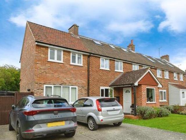 Park View Crescent, Chelmsford, 5 Bedroom Semi detached