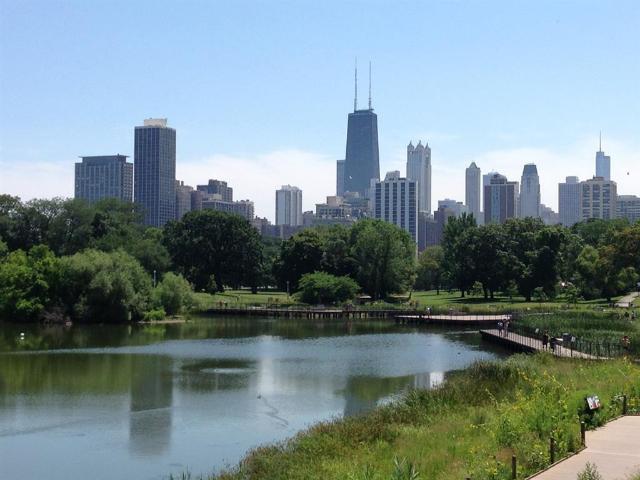 Park View Apartments Studio Apartment for Rent at 1936 N Clark St, Chicago, IL 60614 Lincoln Park