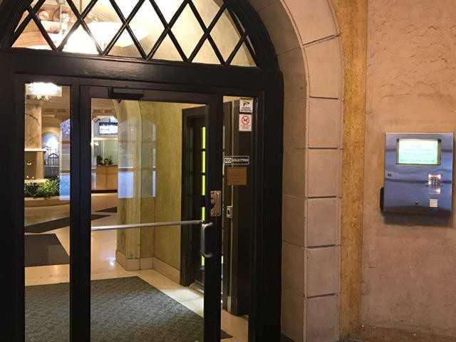 Park View Apartments Studio Apartment for Rent at 1936 N Clark St, Chicago, IL 60614 Lincoln Park