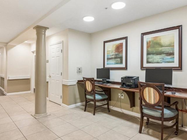 Park View at Ellicott City 1 Bedroom Apartment for Rent at 8720 Ridge Rd, Ellicott City, MD 21043