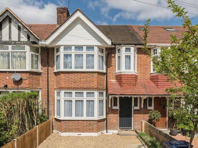 Park View, London W3 3 bed semi detached house to rent £3,300 pcm £762 pw