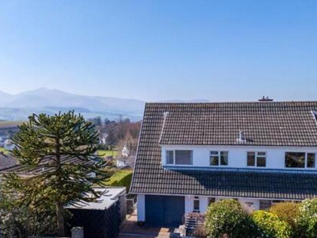 Park View, Llanddew, 3 Bedroom Detached