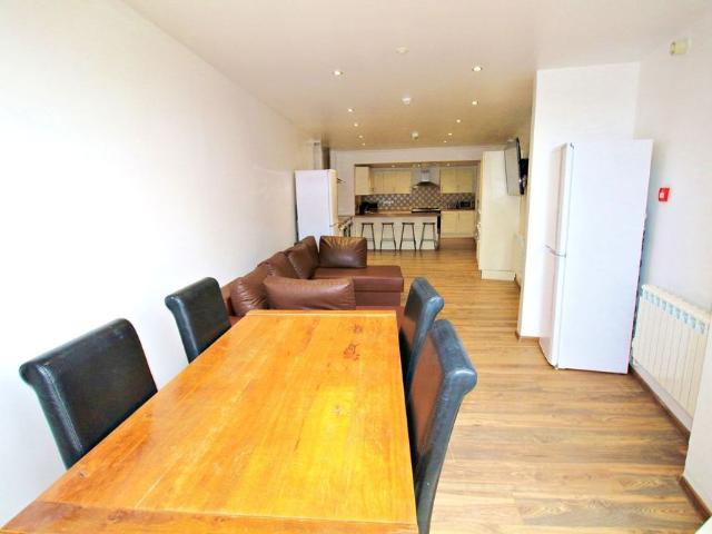 Park view, Stonebow house Block, St. Botolphs Crescent, Lincoln, Lincolnshire, LN5 8AZ