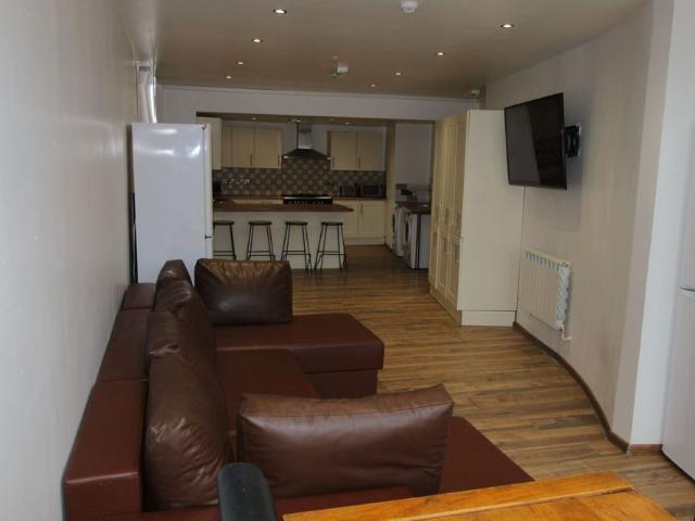 Park view, Stonebow house Block, St. Botolphs Crescent, Lincoln, Lincolnshire, LN5 8AZ
