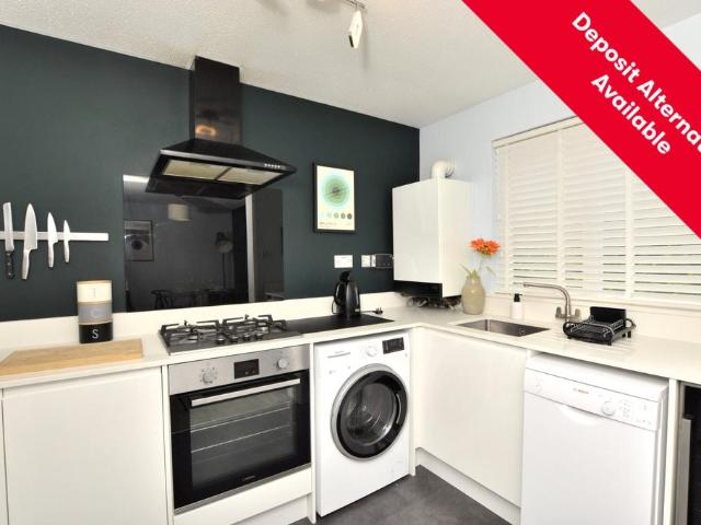 Park View Road, Surrey RH1 2 bed maisonette to rent £1,550 pcm £358 pw